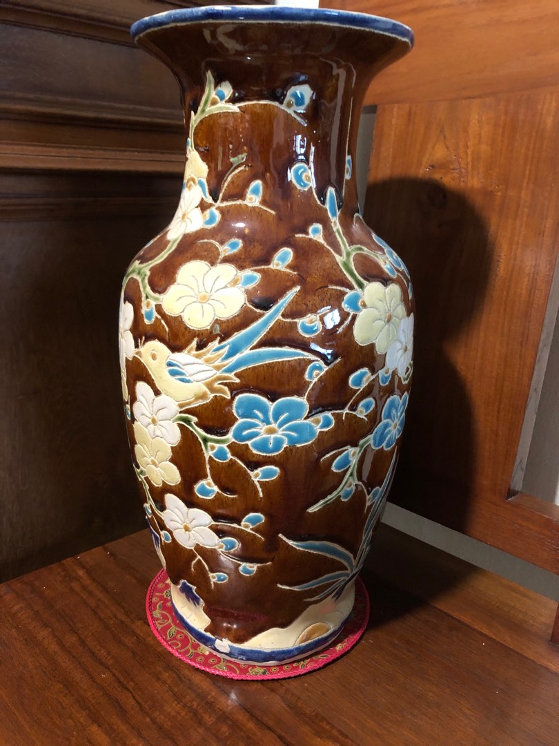 Pretty tall vase, Furniture & Home Living, Home Decor, Vases ...