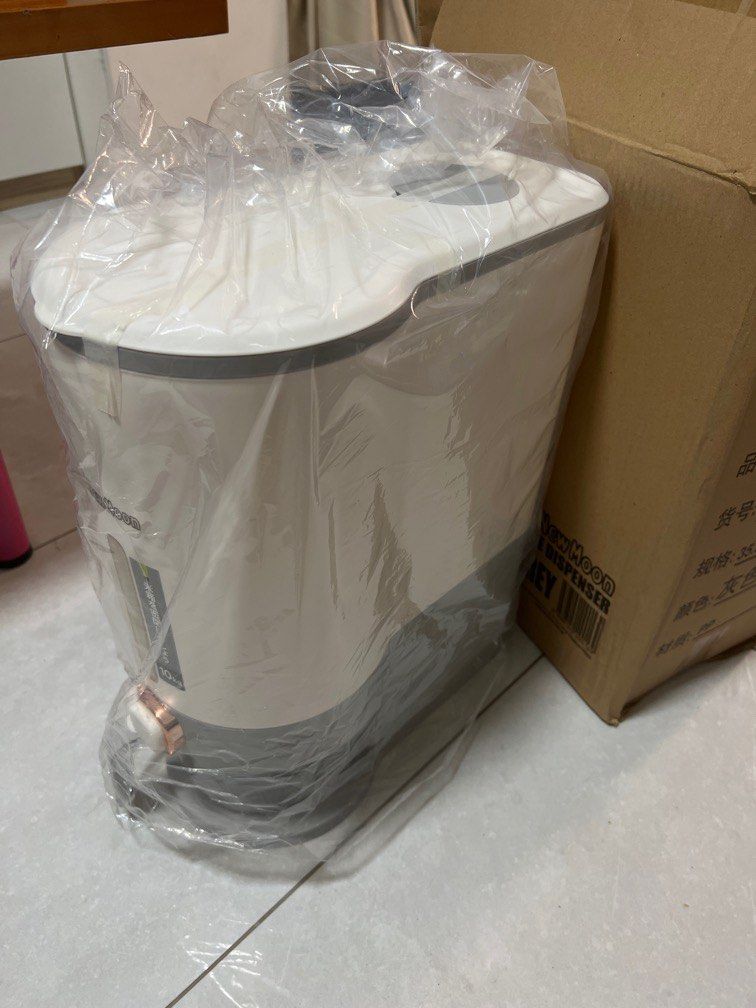 Rice container 10kg, Furniture & Home Living, Kitchenware & Tableware ...