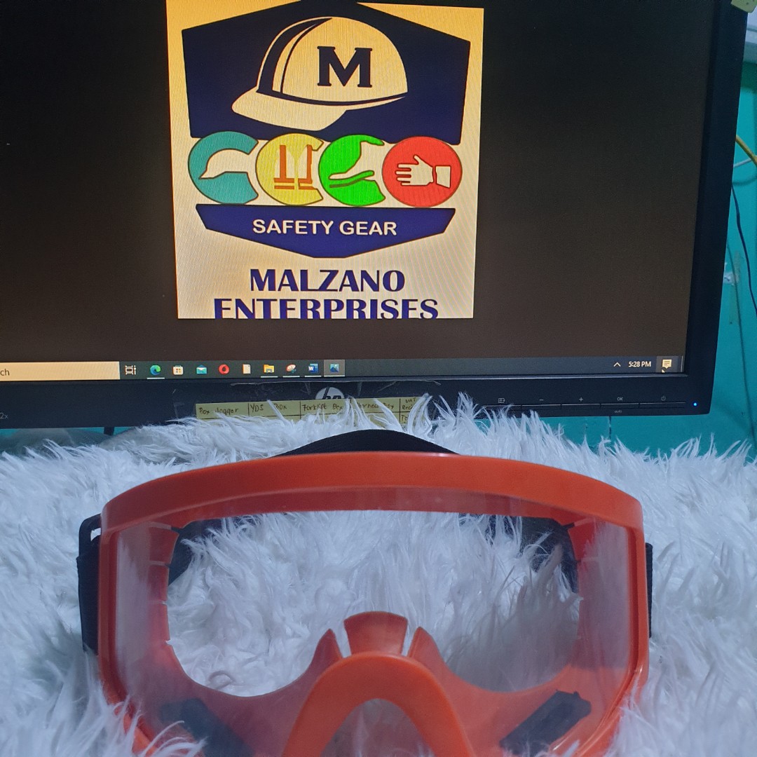 Safety Goggles, Commercial & Industrial, Industrial Equipment on Carousell