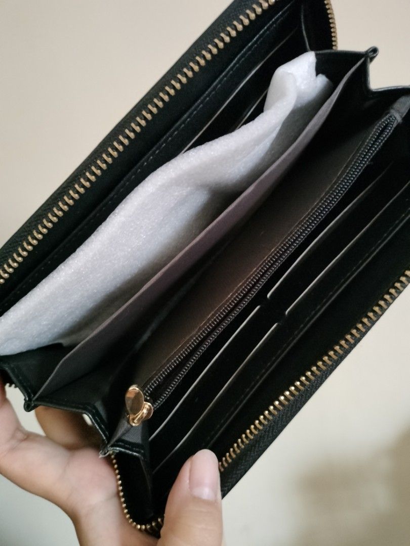 Santa Barbara Polo Racquet Club long Wallet, Women's Fashion, Bags ...