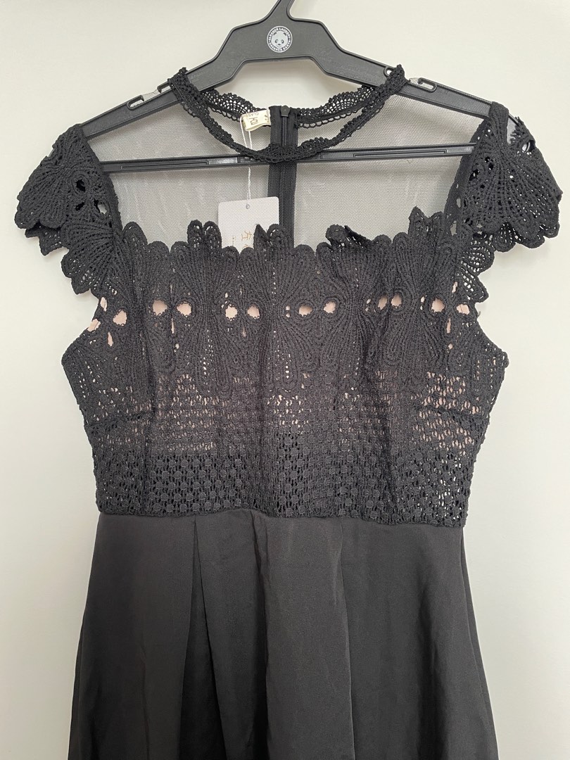 Self Portrait Copy Black Net + Lace Dress, Women's Fashion, Dresses ...