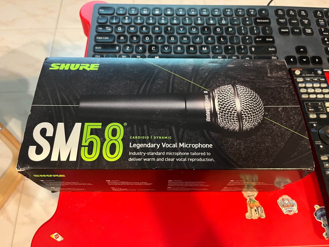 Shure SM58 Microphone, Audio, Microphones on Carousell