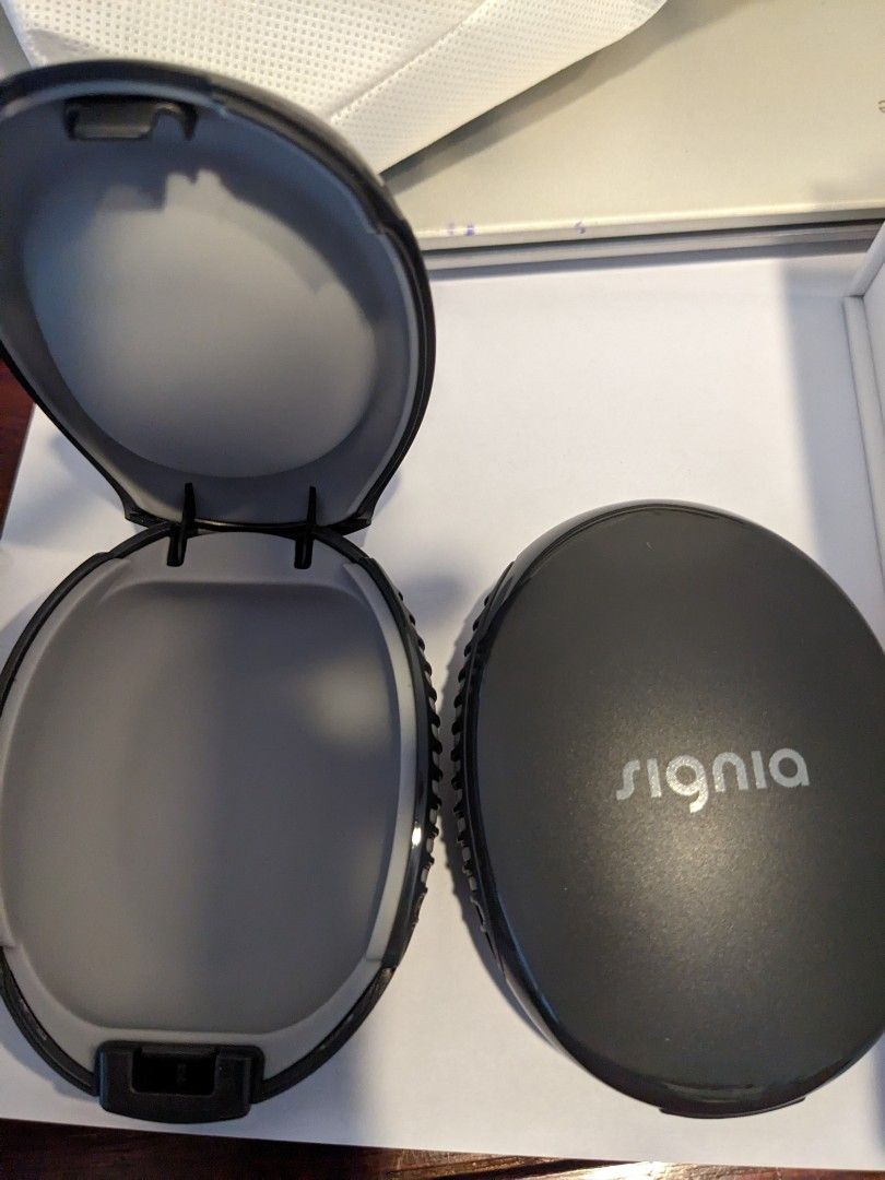 Signia Pure Charge&Go 3X Rechargeable Hearing Aids, Health & Nutrition ...