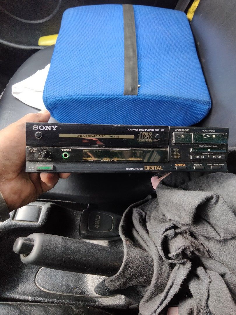Sony digital compact disc, Audio, Portable Music Players on Carousell