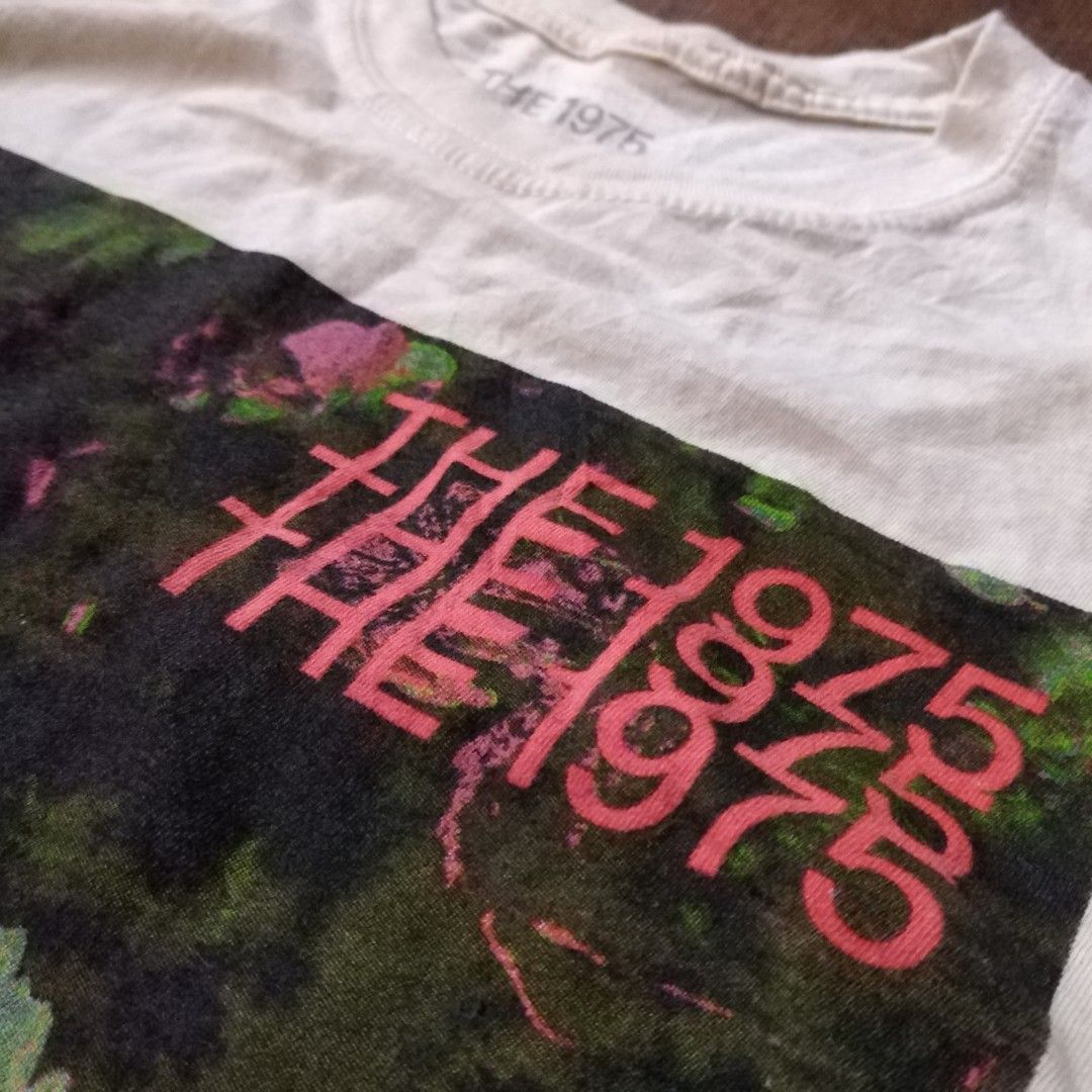 THE 1975 BAND OFFICIAL MERCH, Men's Fashion, Tops & Sets, Tshirts ...