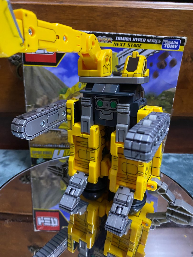 Tomica Hyper Series Hyper Chainsaw, Hobbies & Toys, Toys & Games on ...