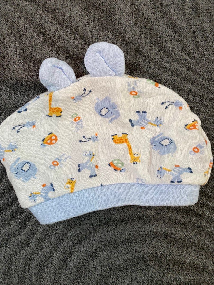 Topi baby, Babies & Kids, Going Out, Other Babies Going Out Needs on ...