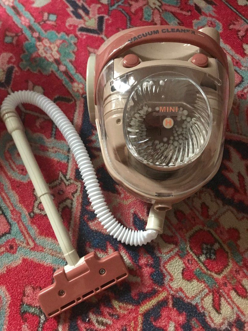 Vacuum cleaner (pink), Hobbies & Toys, Toys & Games on Carousell