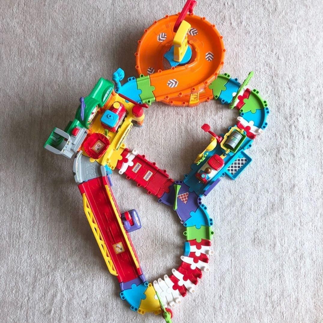 Vtech Roadmaster train set, Babies & Kids, Infant Playtime on Carousell