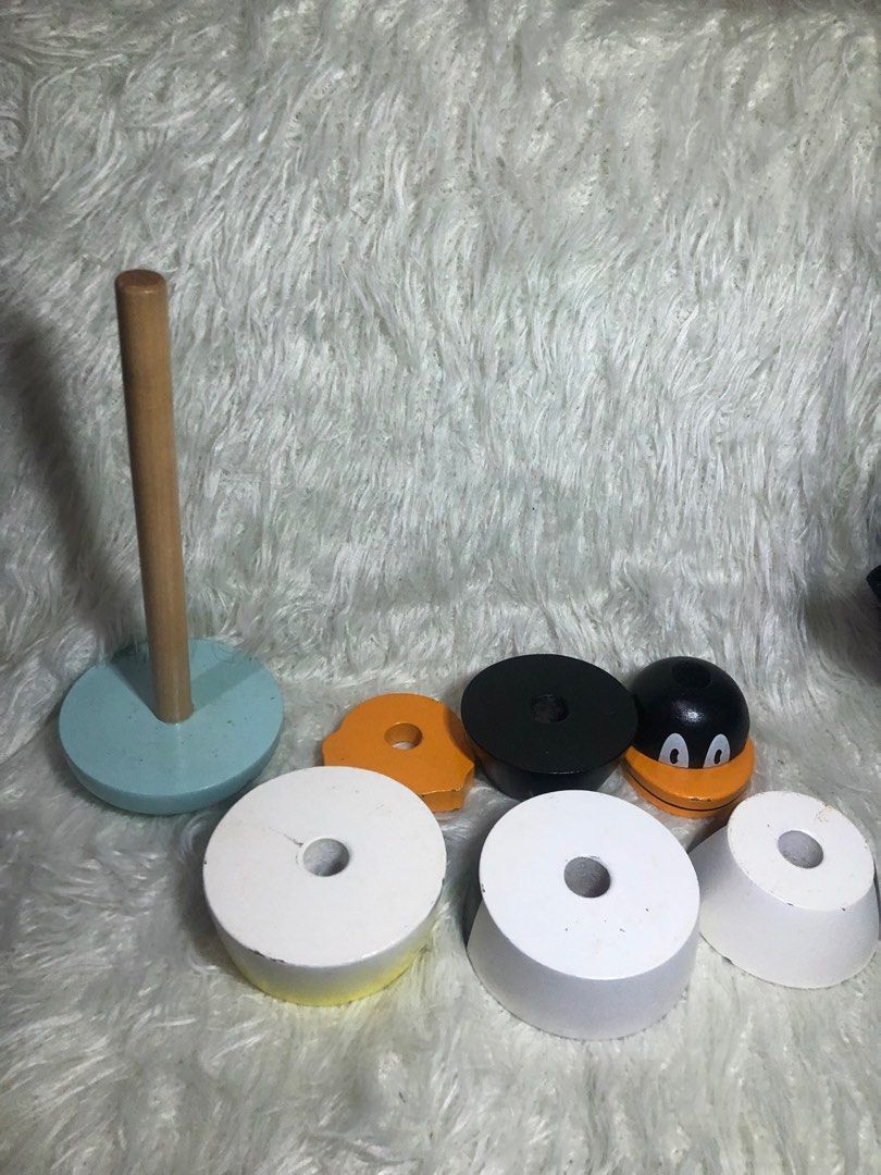 Wooden Penguin stack, Hobbies & Toys, Toys & Games on Carousell