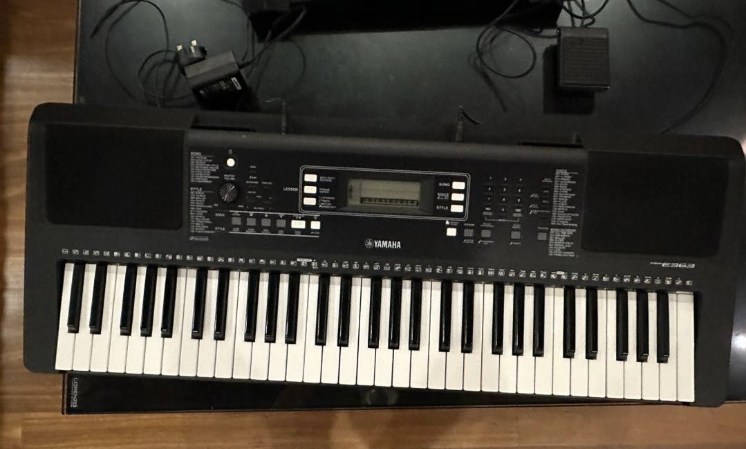 Yamaha PSR-E363 Portable Keyboard, Hobbies & Toys, Music & Media ...