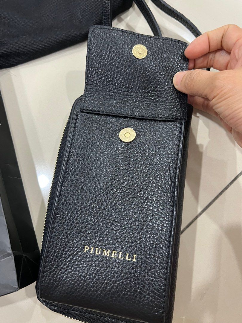 100%original Piumelli handphone bag +wallet, Women's Fashion, Bags ...