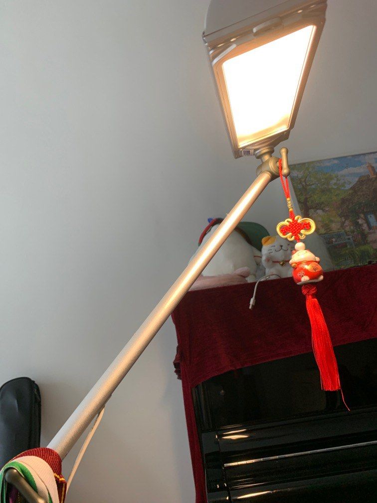 3M Polarising Light stand - 1 metre plus high, Furniture & Home Living ...