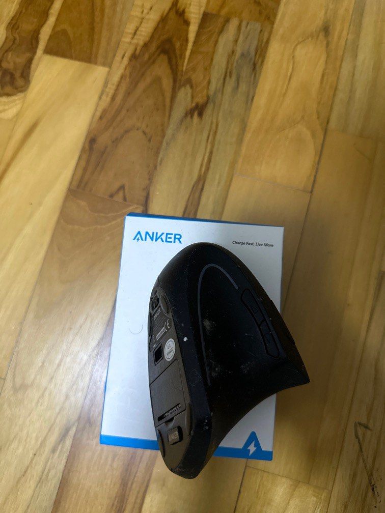 Anker wireless vertical ergonomic mouse, Computers & Tech, Parts ...