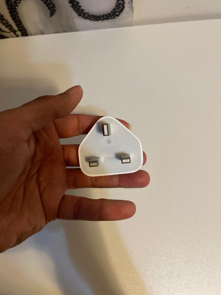 Apple iphone charger socket, Mobile Phones & Gadgets, Mobile & Gadget ...