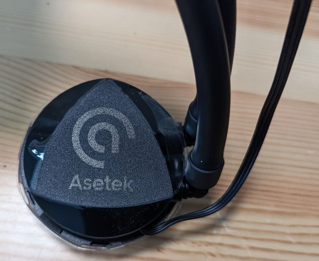 Asetek 645LT 92mm Perfomance Liquid CPU Cooler For SFF Cases, 電腦＆科技, 電腦 ...