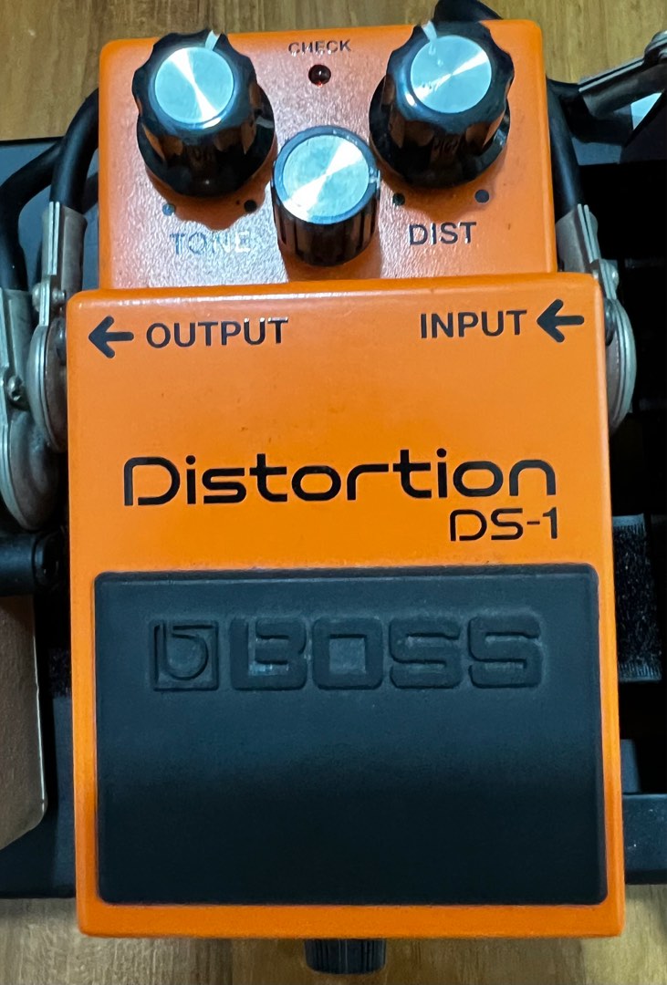 Boss DS1 Distortion Pedal, Hobbies & Toys, Music & Media, Music ...