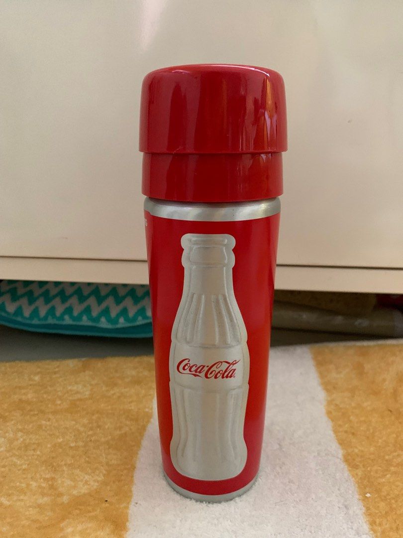 Brand new Coca Cola water bottle, 傢俬＆家居, 廚具和餐具, 廚水杯、水壺 - Carousell