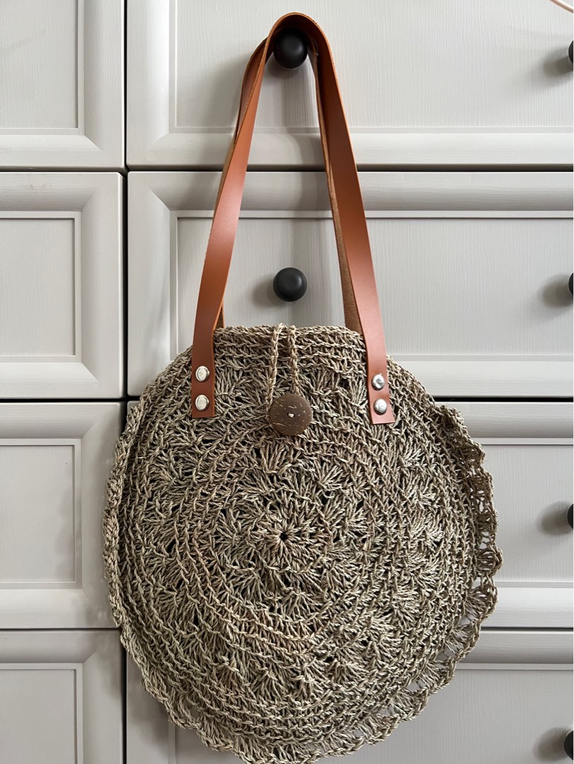 Brown Circular Circle Rattan Straw Tote Bag from Bali, Indonesia, Women ...