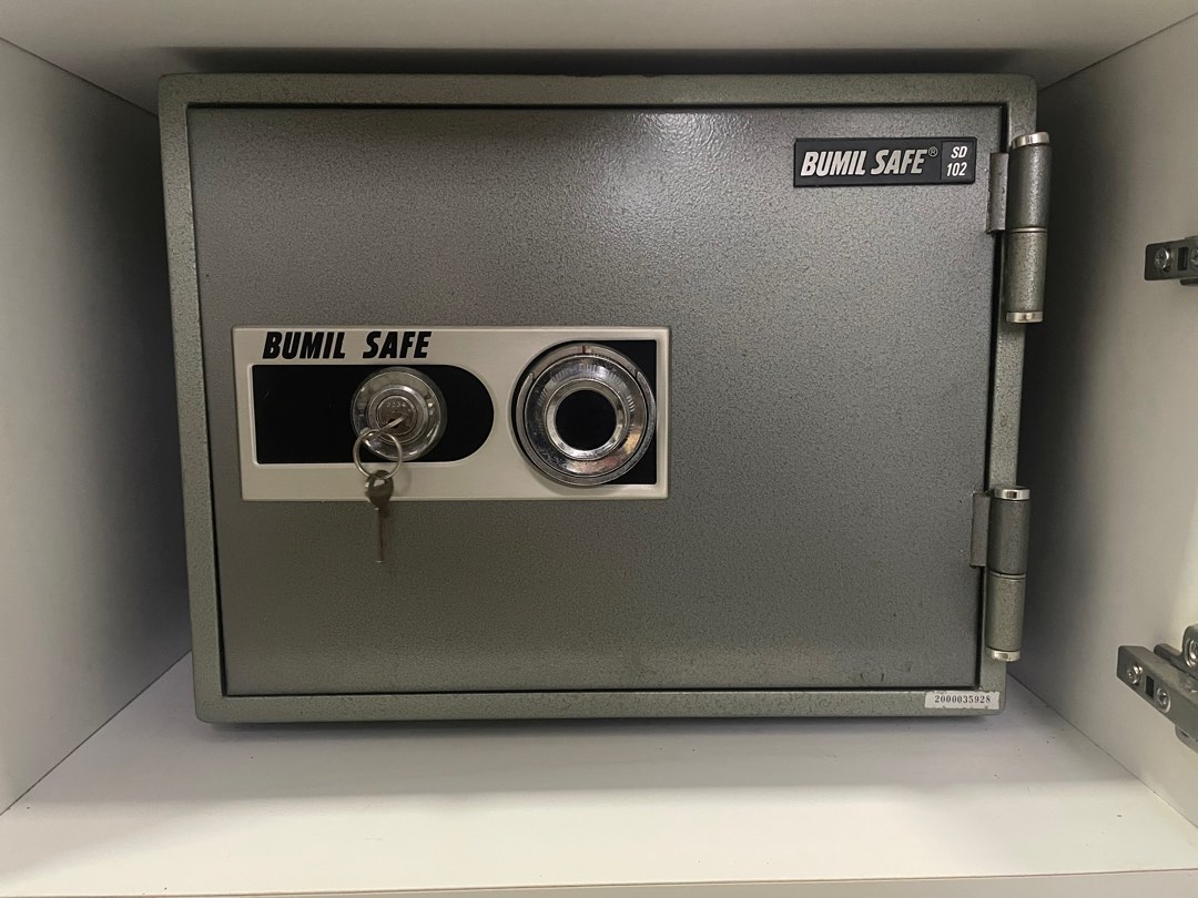 Bumi Safe Box, Furniture & Home Living, Security & Locks, Safe on Carousell