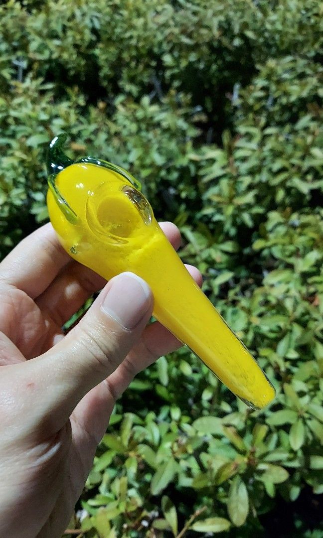 Chili Pepper Glass Smoking Pipe, Hobbies & Toys, Stationary & Craft ...