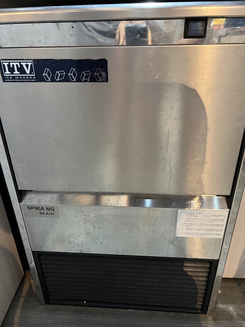 Commercial ice maker 60kg, TV & Home Appliances, Other Home Appliances ...