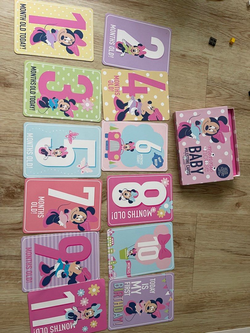 Disney Minnie Mouse Baby Milestone Cards, Hobbies & Toys, Stationery ...