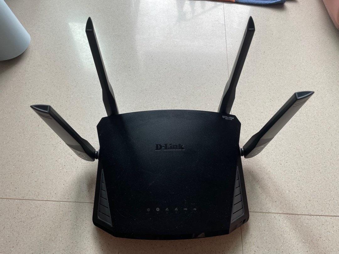 Dlink Dir 2600 Computers And Tech Parts And Accessories Networking On Carousell