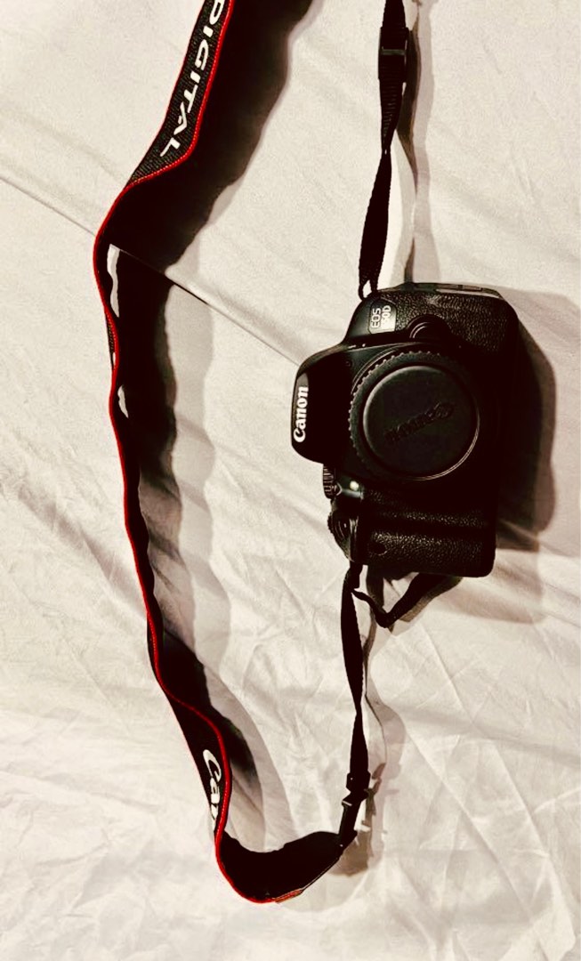 DSLR 650 D + 2 lens, Photography, Cameras on Carousell