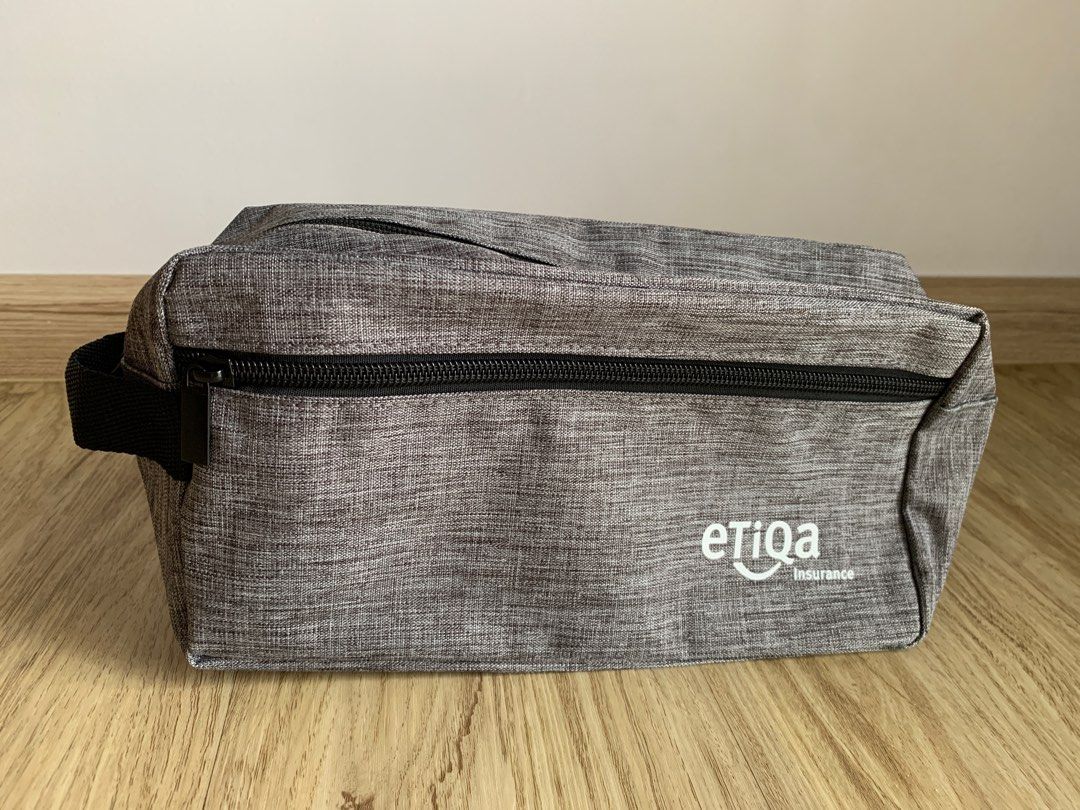 Etiqa small hand carry bag, Men's Fashion, Bags, Belt bags, Clutches ...