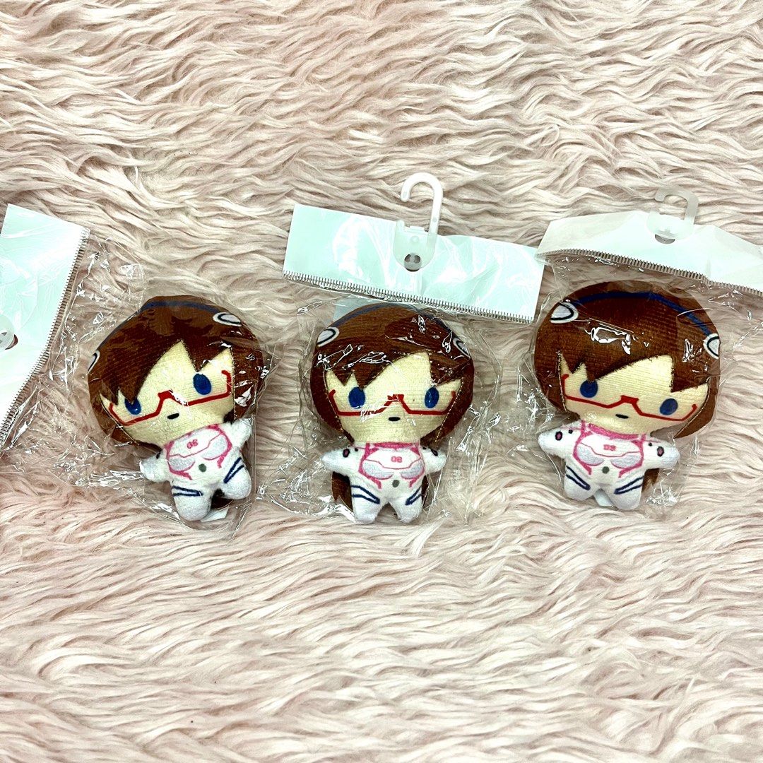 EVANGELION MARI MAKINAMI ROUND 1 CHARM, Hobbies & Toys, Toys & Games on ...