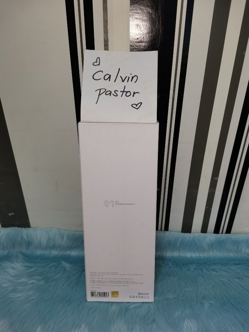 EXO Eribong Official Fanlight Sealed, Hobbies & Toys, Memorabilia ...