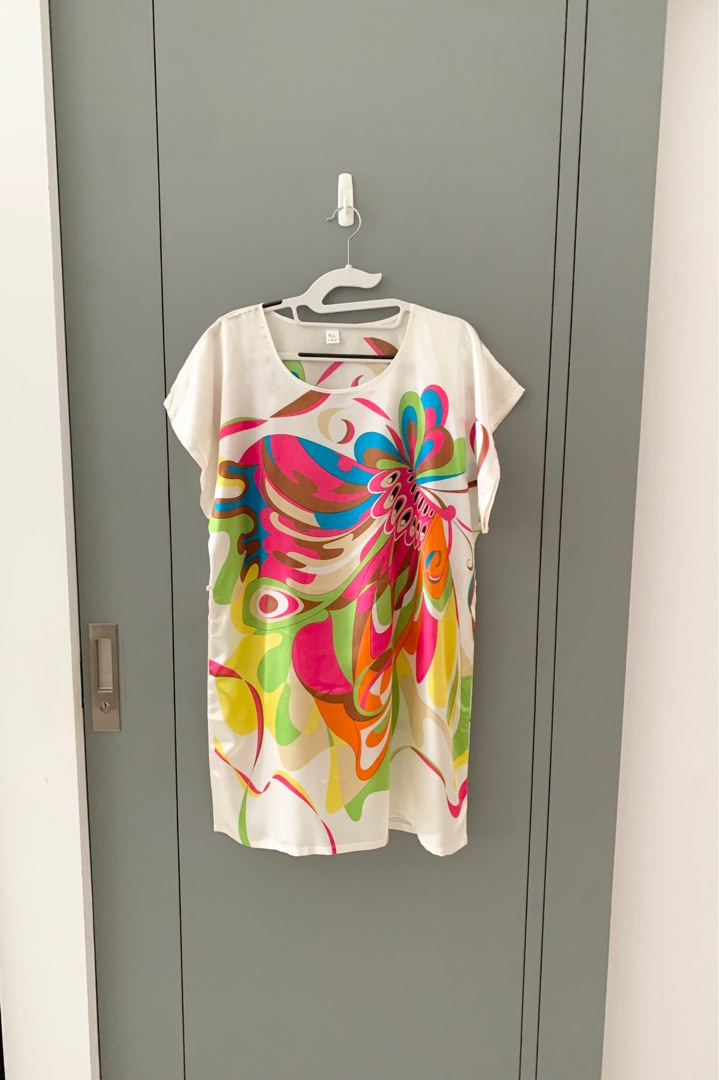 Flora Dreas, Women's Fashion, Dresses & Sets, Dresses on Carousell