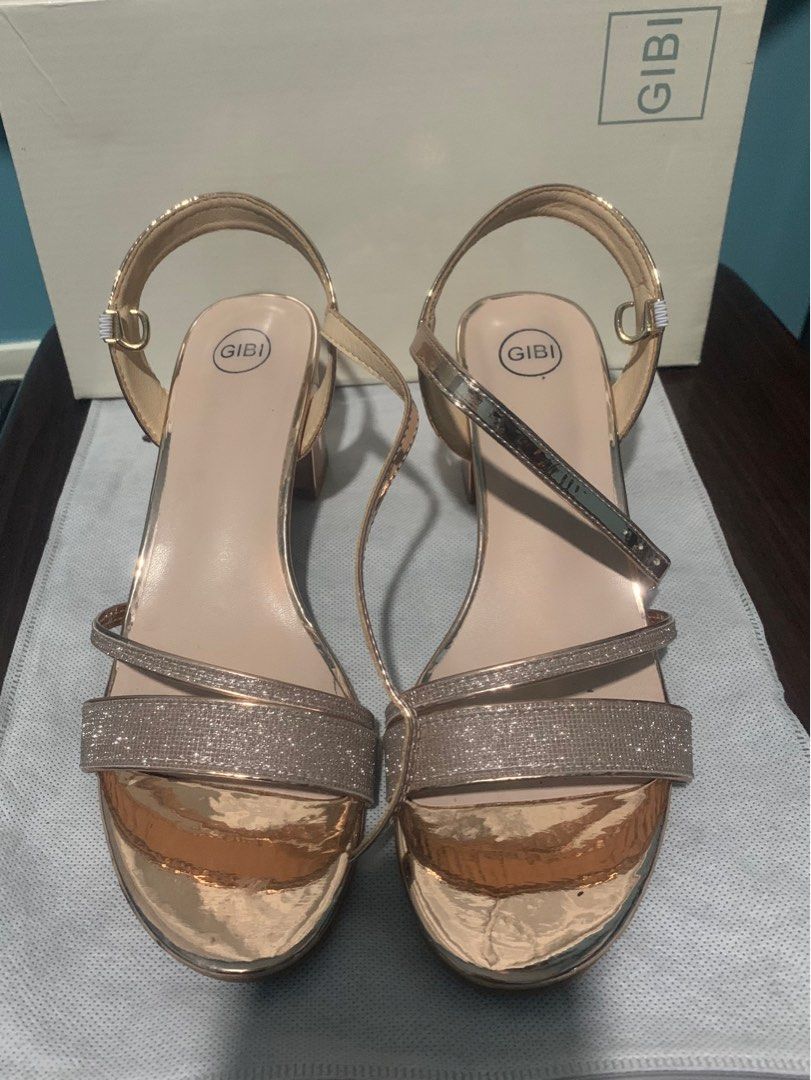 Gibi shoes heels rose gold, Women's Fashion, Footwear, Heels on Carousell