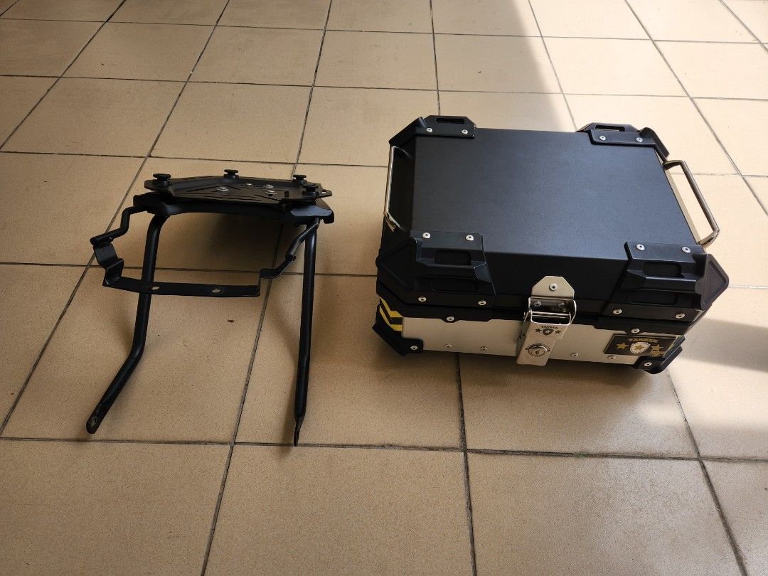 Heavy Duty Box & monorack nvx v1, Motorbikes on Carousell