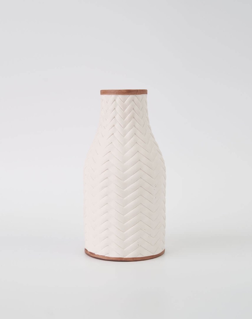 HOOGA BRINLEY VASE, Furniture & Home Living, Home Decor, Vases ...
