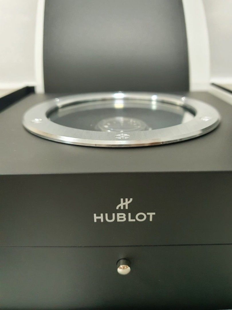 Hublot Classic Fusion Titanium 38mm, Luxury, Watches on Carousell
