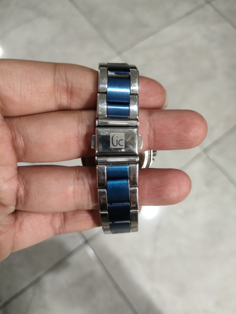 Jam Tangan Stainless Steel Merek GC, Fesyen Wanita, Jam Tangan di Carousell