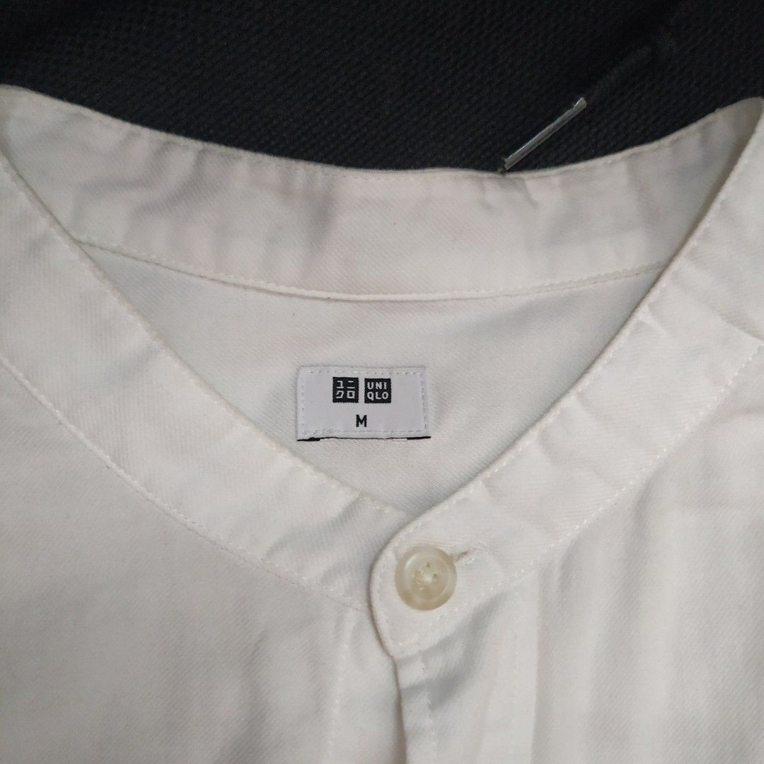 Kemeja putih UNIQLO, Fesyen Pria, Pakaian , Atasan di Carousell Kemeja putih UNIQLO, Fesyen Pria, Pakaian , Atasan di Carousell