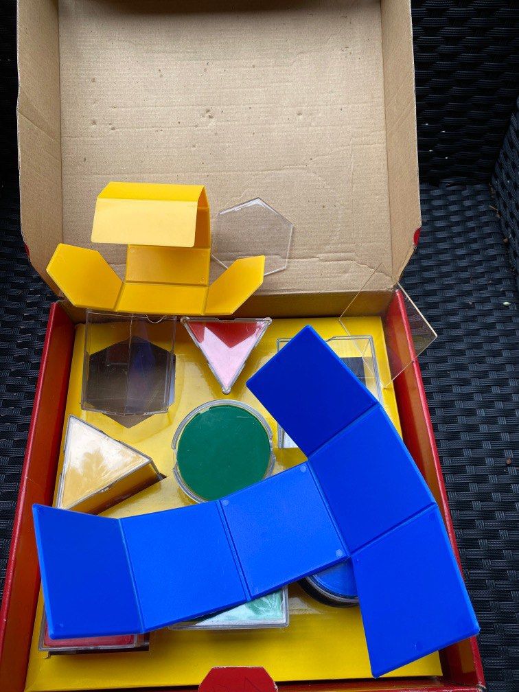 Learning Resources folding geometric shapes nets surface area math ...