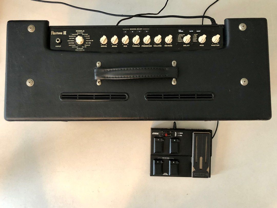 Line 6 Flextone III XL 150-Watt 2x12" Digital Modeling Combo Guitar ...