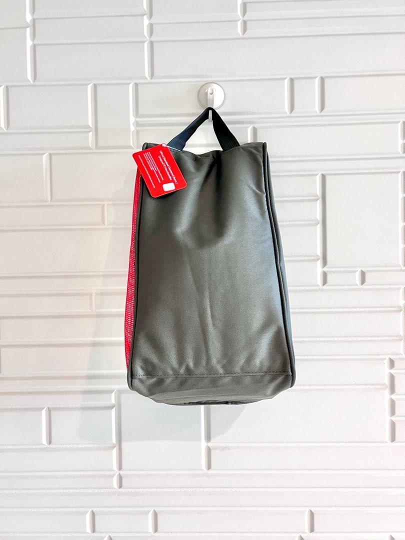 Liverpool Football Club LFC Standard Chartered Bank Gym Travel Shoe Bag ...