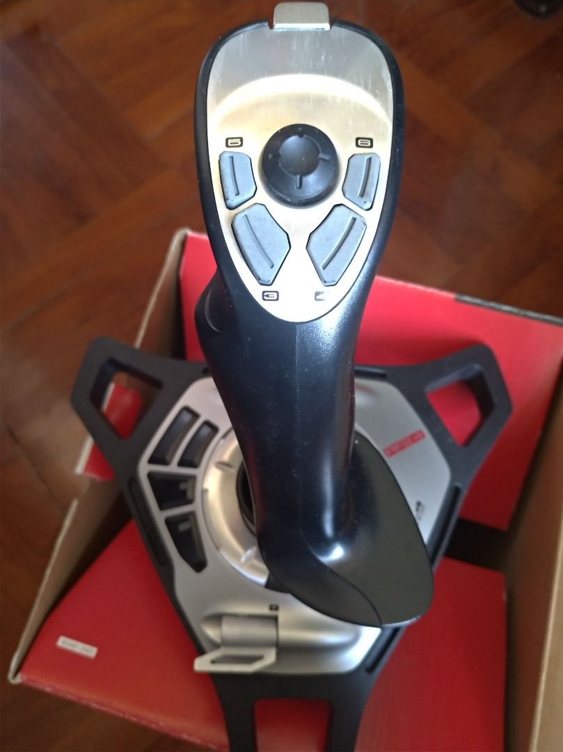 Logitech Freedom 2.4 Joystick, 電子遊戲, 遊戲機配件, 手掣 - Carousell