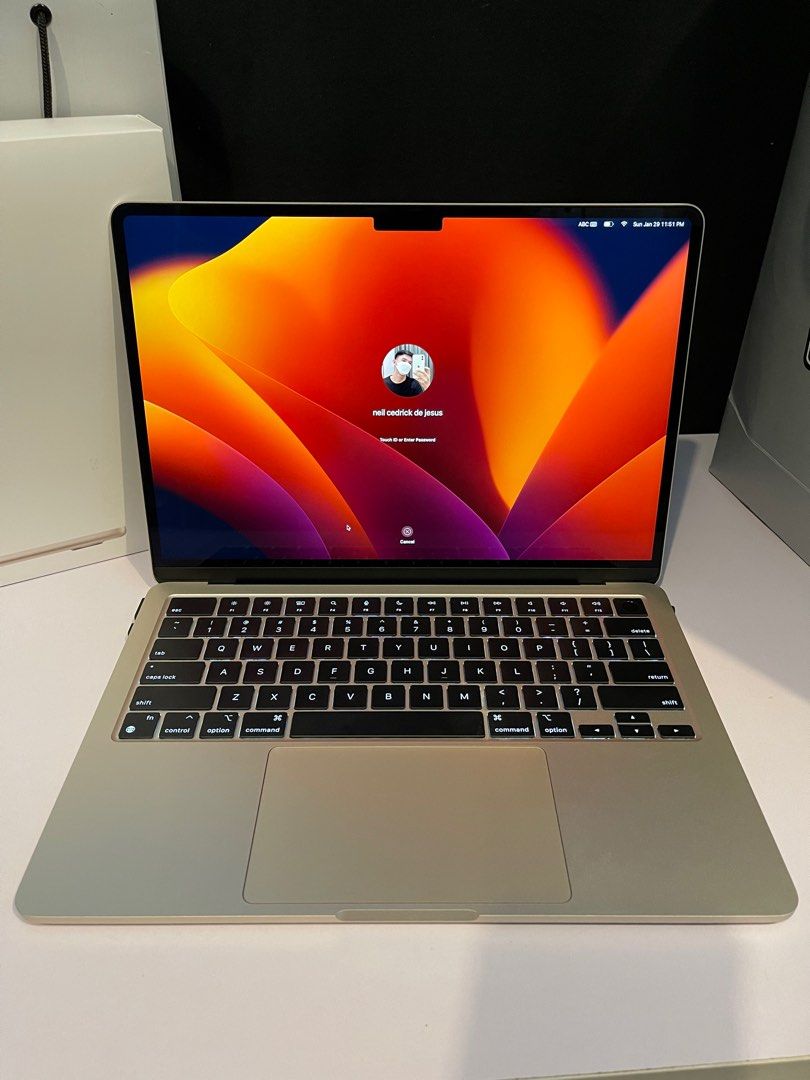 Macbook Air M2 256GB Starlight, Computers & Tech, Laptops & Notebooks ...