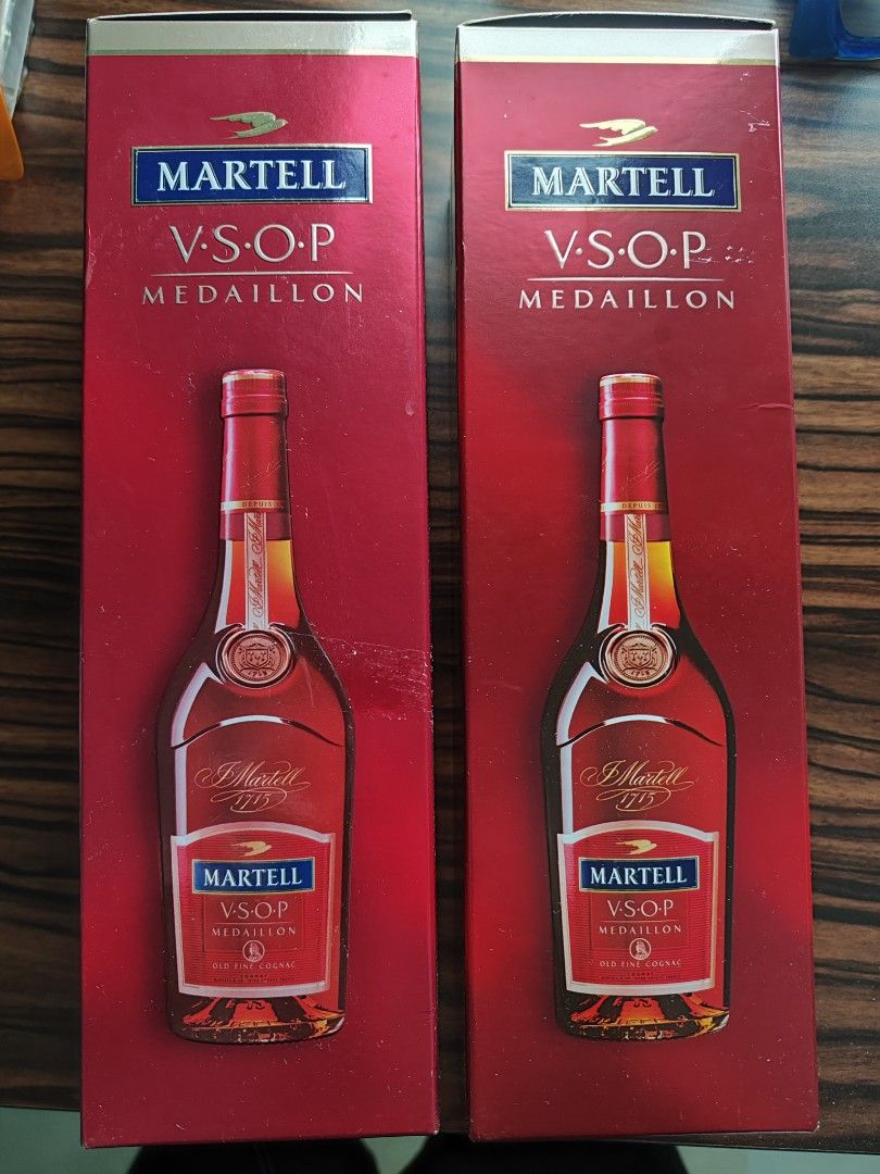Martell VSOP Medallion Old Fine Cognac 1715, Food & Drinks, Alcoholic Beverages on Carousell