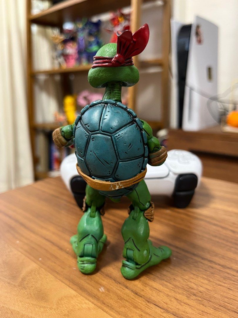 NECA TMNT Michael Angelo Teenage Mutant Ninja Turtles loose, Hobbies ...