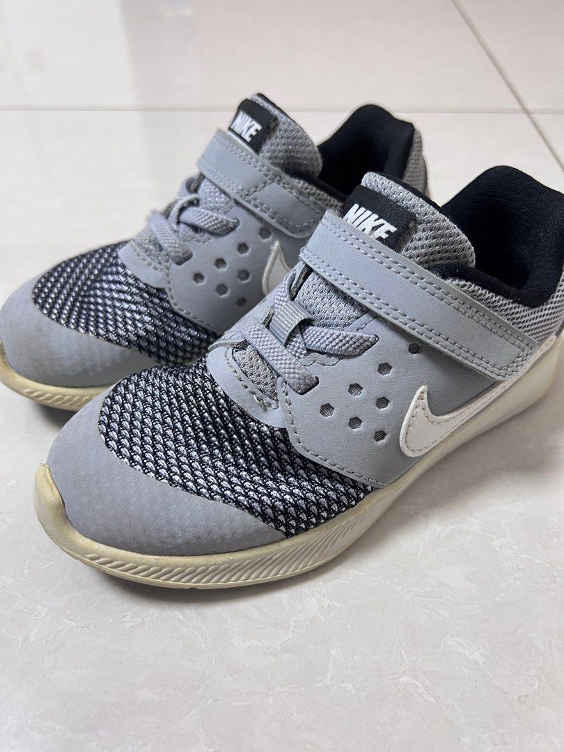 Nike kids shoe, Babies & Kids, Babies & Kids Fashion on Carousell