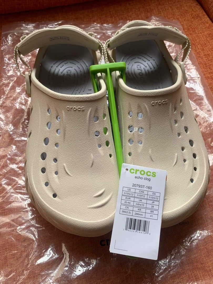 ORIGINAL CROCS FROM SINGAPORE, Men's Fashion, Footwear, Slippers ...