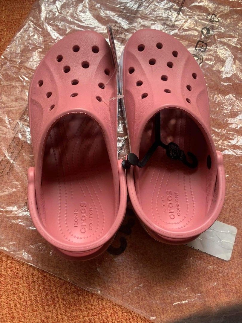 ORIGINAL CROCS FROM SINGAPORE, Women's Fashion, Footwear, Slippers and ...