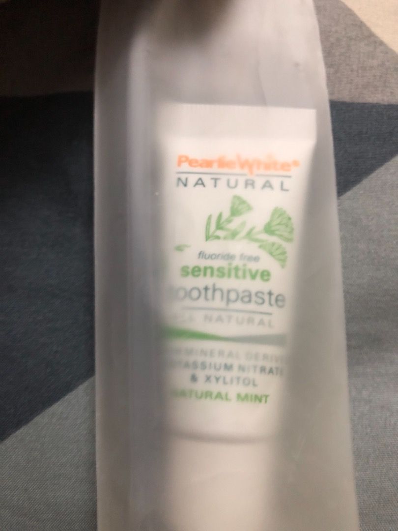 Pearlie White mouth rinse, Pearlie white travel kit 1 toothbrush 1 ...